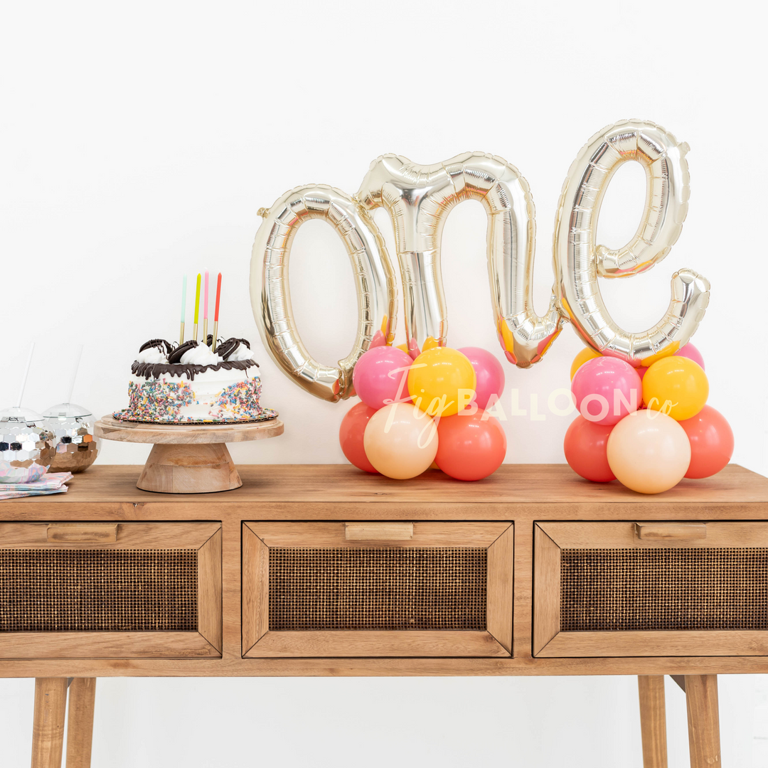 First Birthday One Balloon Tabletop Stack – Fig Balloon Co.