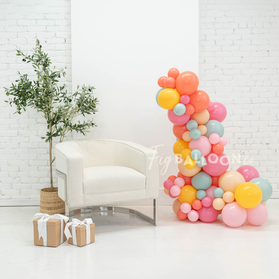 Small Freestanding Balloon Garland (you pick colors!) – Fig Balloon Co.